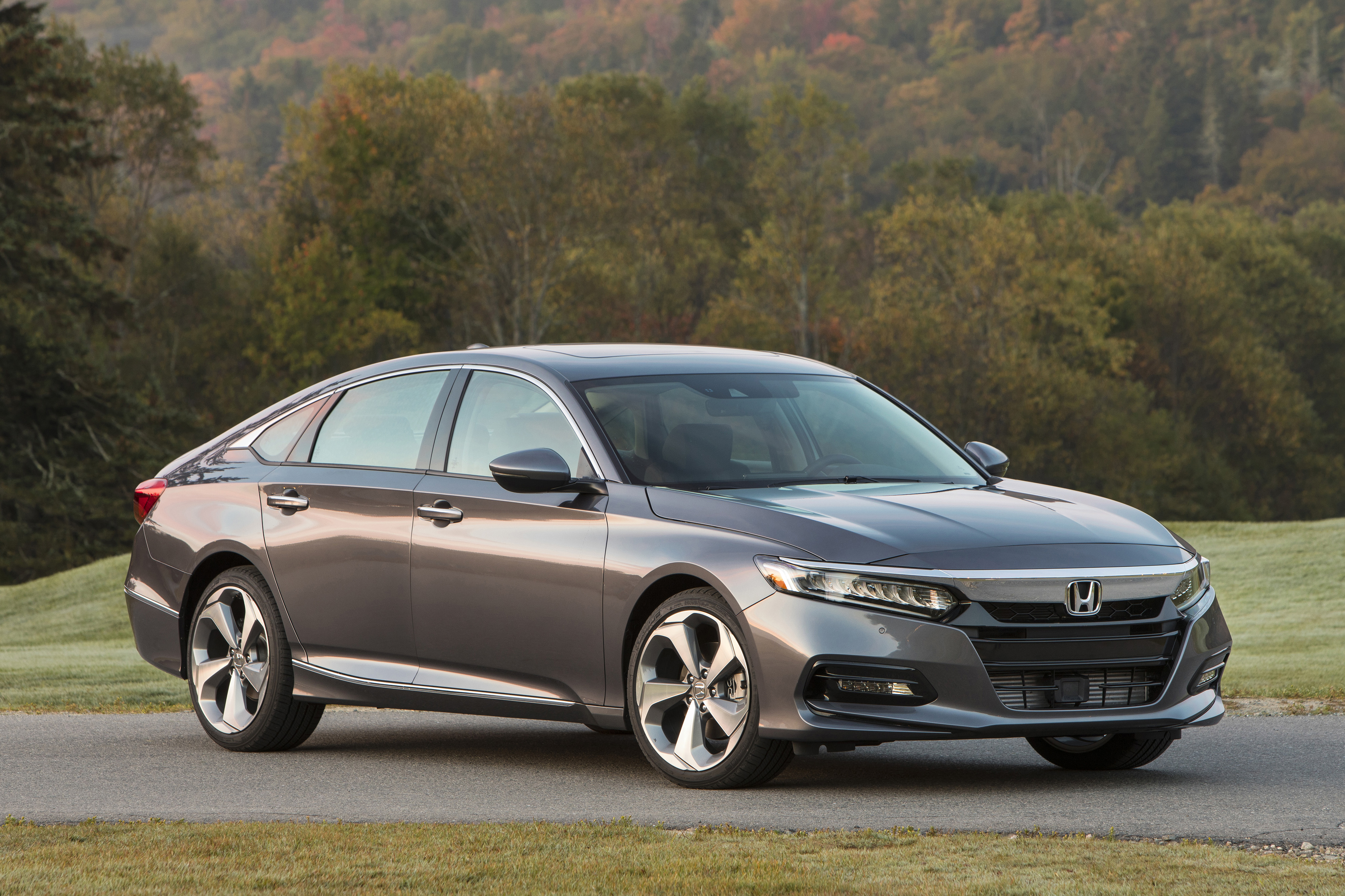 2020 Honda Accord Arrives Tuesday With Ever So Slightly Higher Prices 2020 Honda Accord Arrives Tuesday With Ever So Slightly Higher Prices